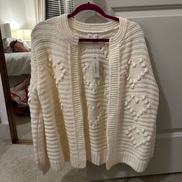 Jun & Ivy | Sweaters | Jun Ivy Francescas Ivory Heart Sweater Cardigan ...